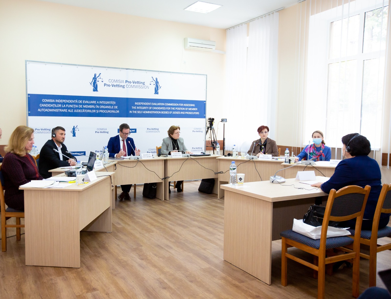 VIDEO // Comisia Pre-vetting a publicat interviurile cu primii trei ...