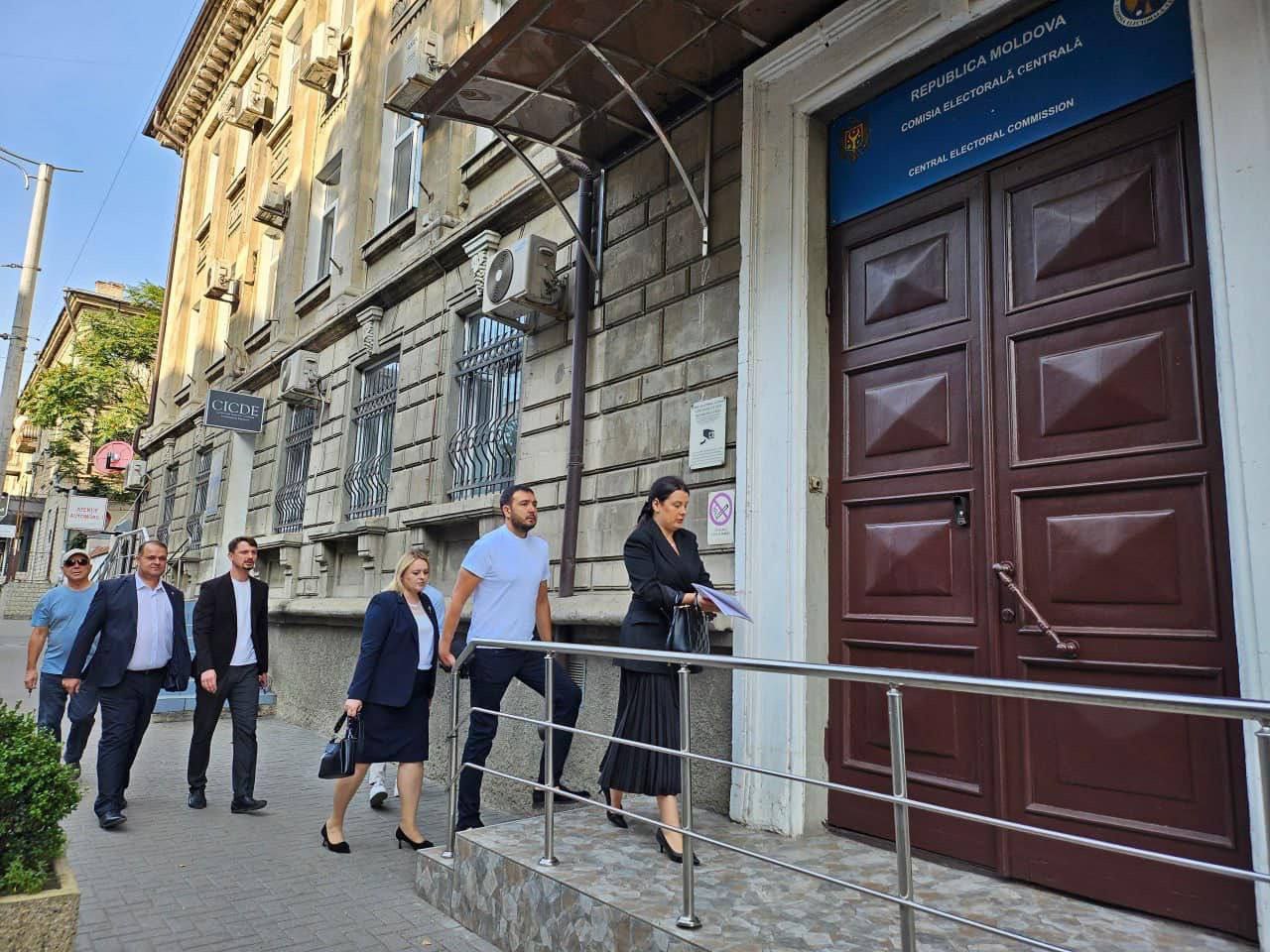 Partidul „Renaștere”, parte a Blocului „Victorie”, a depus documentele ...