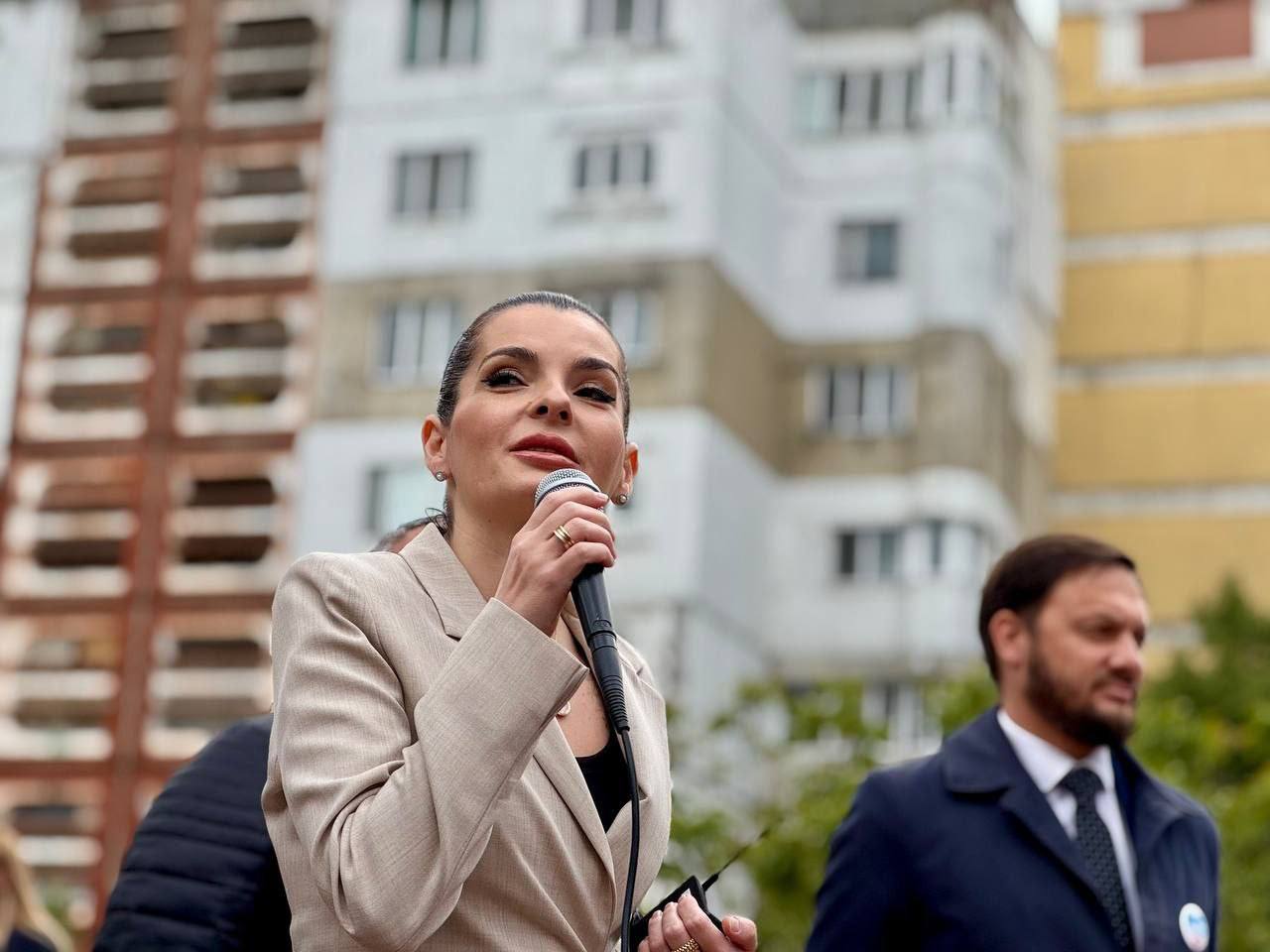 Blocul „Victorie” denunță prelungirea arestului Evgheniei Guțul ca act ...