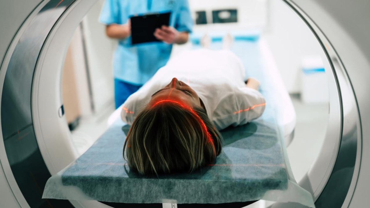 Institutul Mamei și Copilului a inaugurat un nou cabinet RMN pentru ...